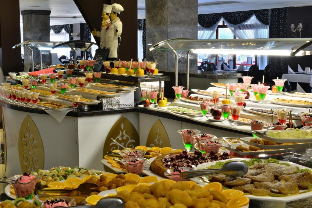SISTEMUL ULTRA ALL INCLUSIVE, CORNUL IREZISTIBIL AL ABUNDENȚEI - Alena ...